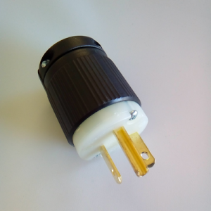 Leads Direct | NEMA 6-20 3 Pin US Rewireable Plug – Heavy Duty